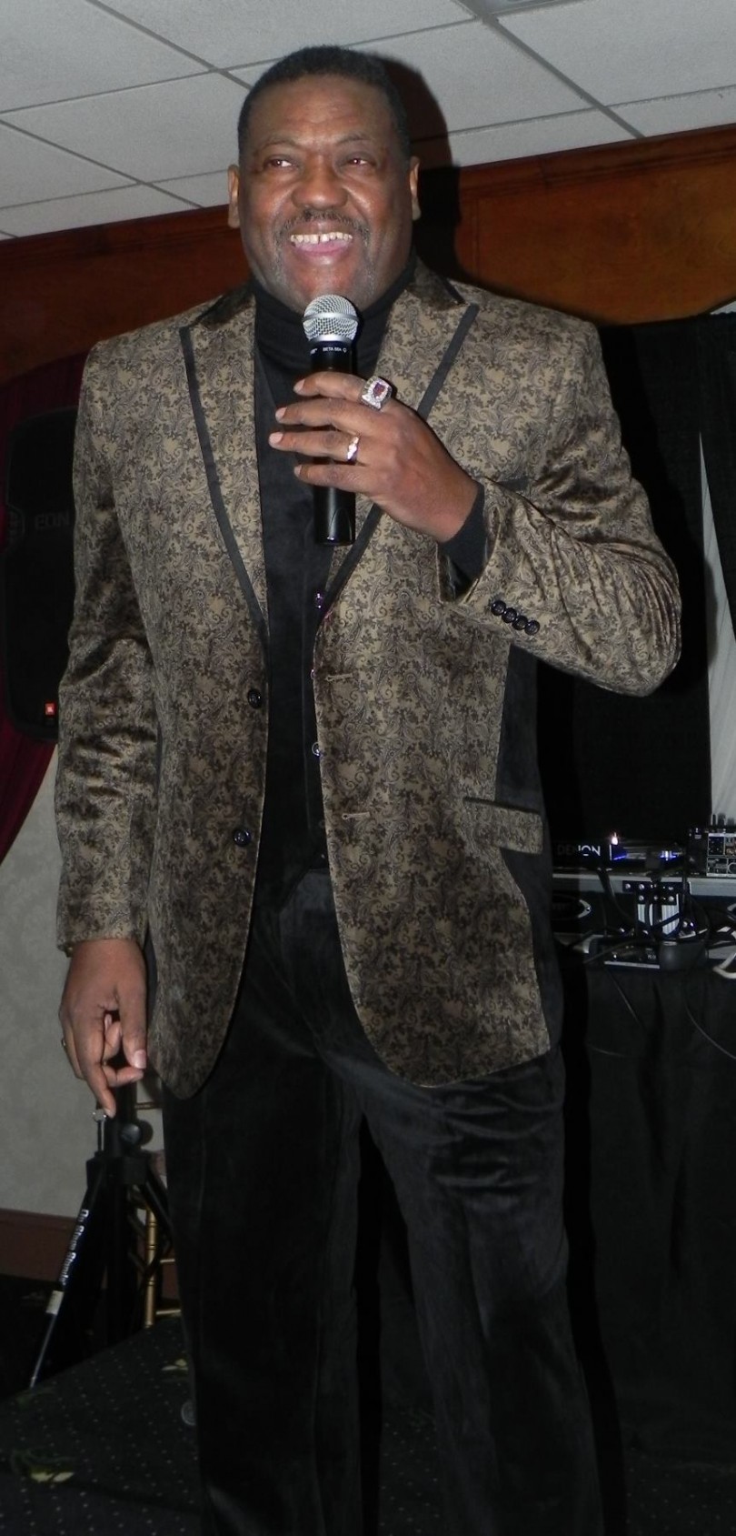 Jimmy Lee: The Soulful Style of Blue Magic’s R&B Legend - Hooked On ...