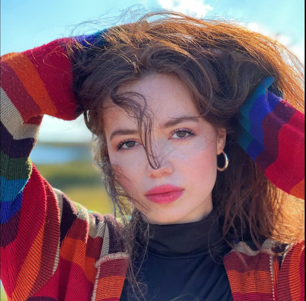 Mara Justine – A Soulful Singer With A Superstar Future - Hooked On ...
