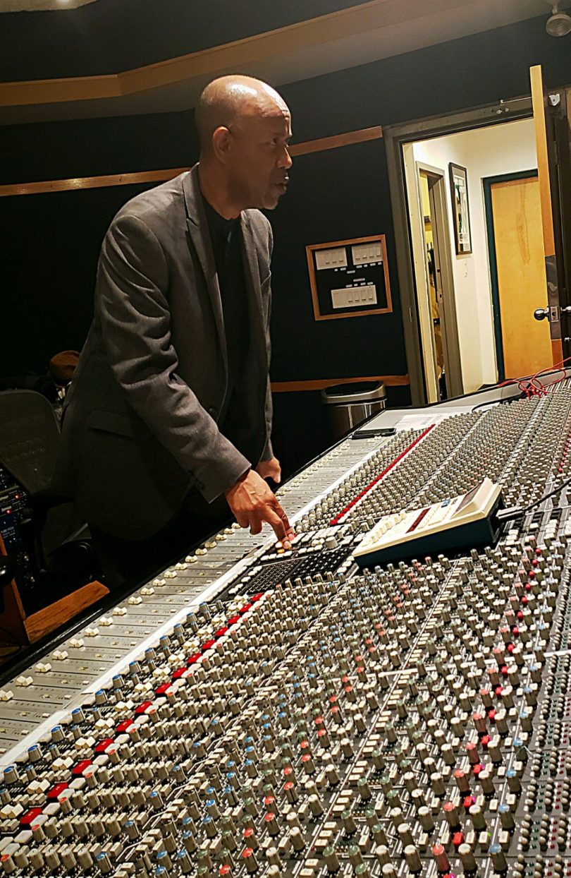 Tony Mack EPK - Hooked On Everything